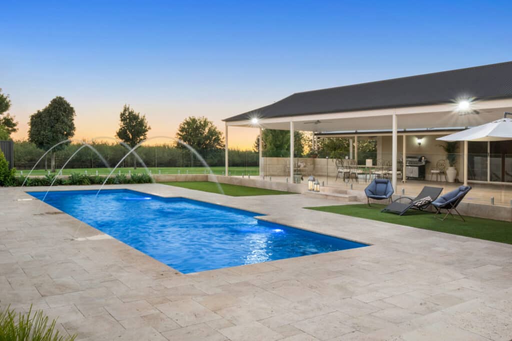 The Elegance Pool: Modern Design By Principal Pools